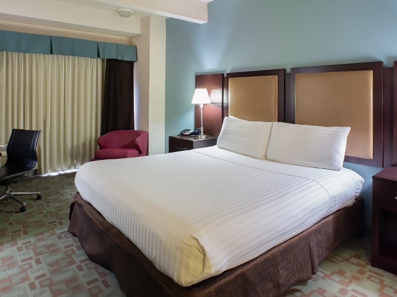 Places to Stay in Mountain View - Rooms | Hotel Vue